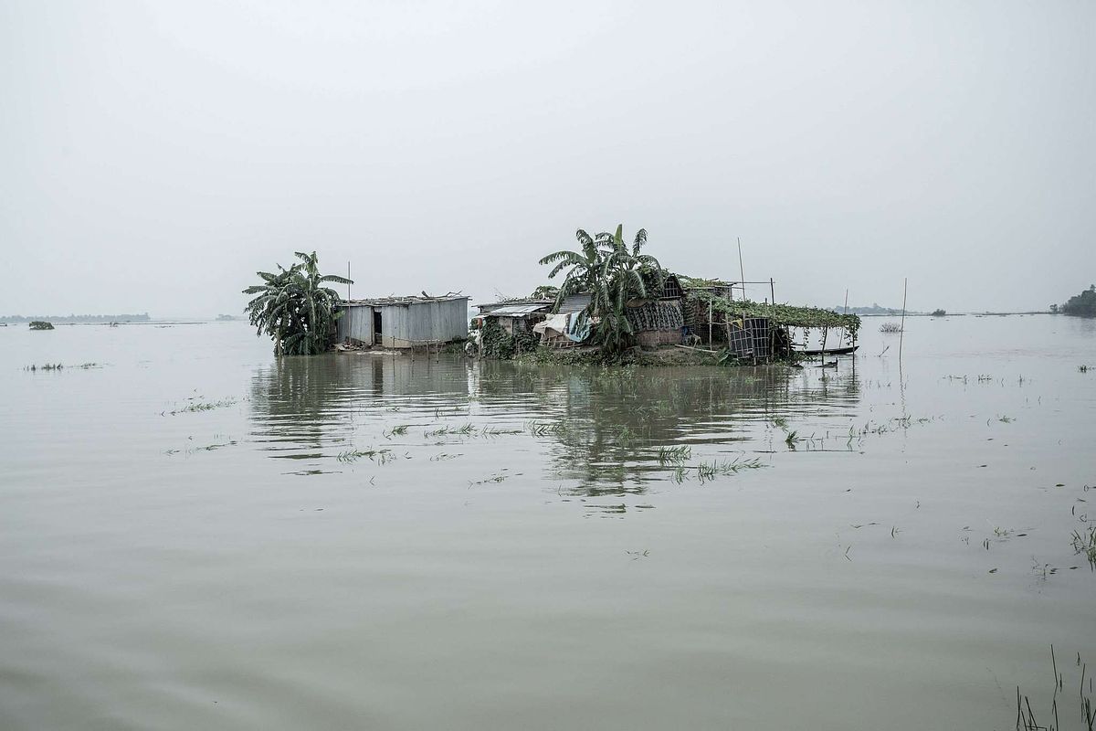 Sinking Nation | Supratim Bhattacharjee