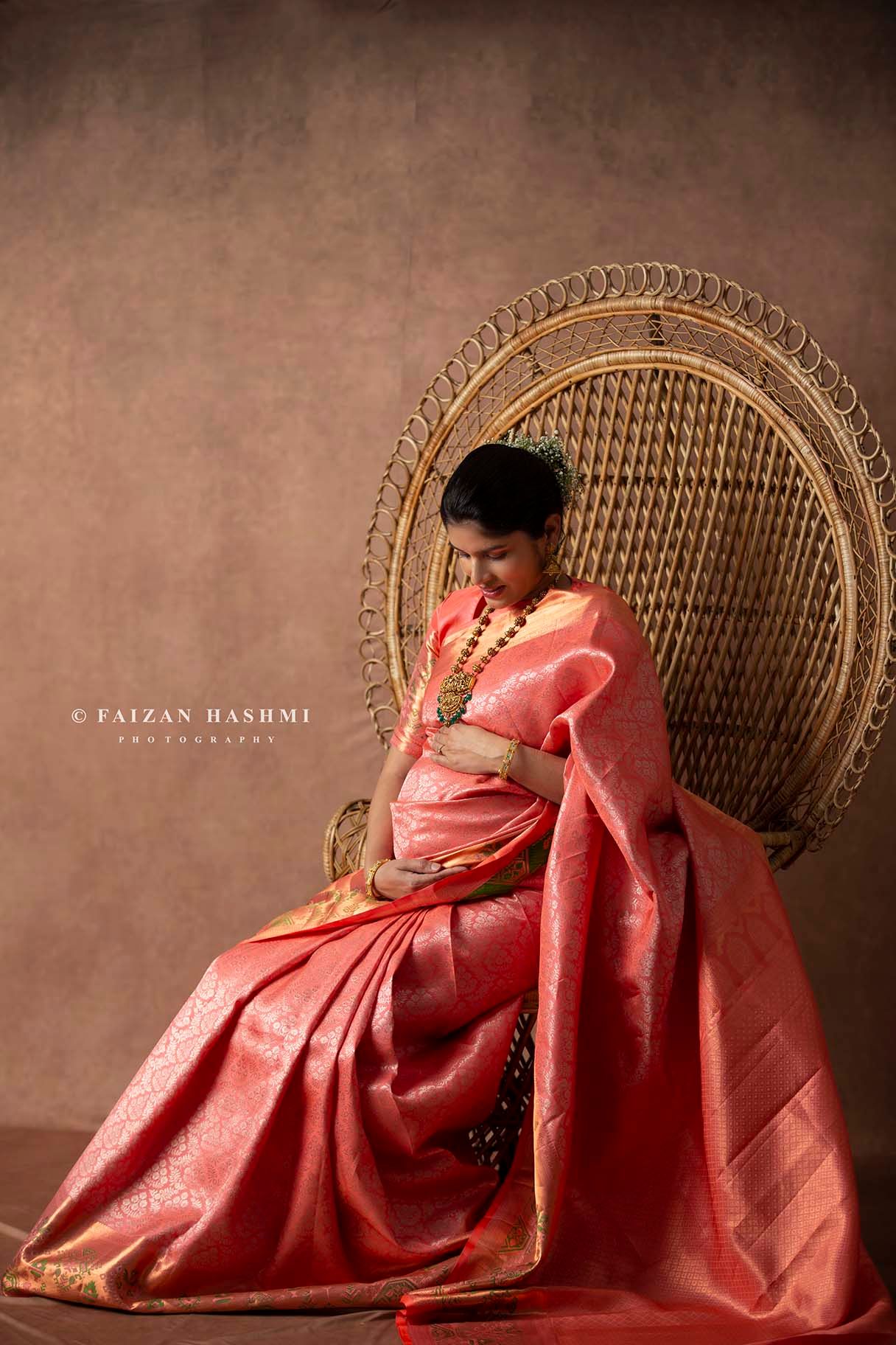 "Magnificent Maternity: Capturing Life's Beautiful Journey"